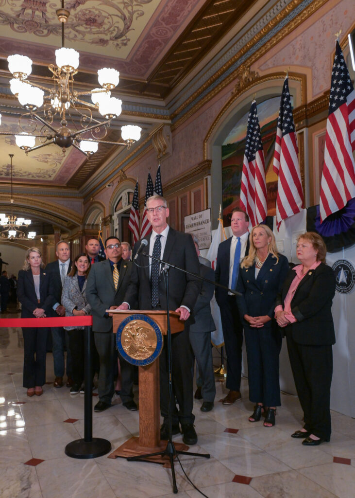 Senate Minority Leader John Curran Leads Caucus in Ribbon Cutting ...